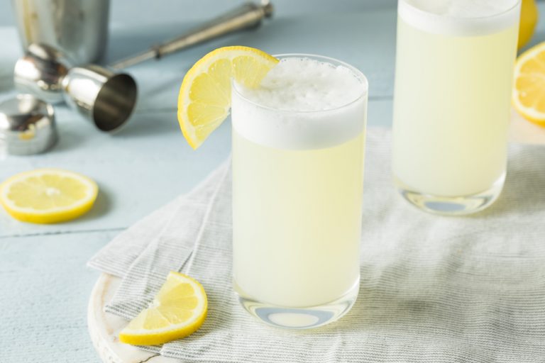 12 Best Club Soda Cocktails To Drink in 2023 - MyBartender
