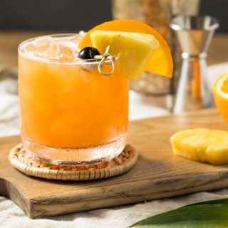 Bermuda Rum Swizzle Recipe and Instructions - MyBartender