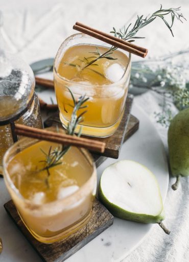 15 Best Pear Cocktails to Try this Season