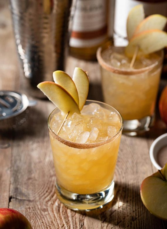 14 Best Winter Rum Cocktails to Drink
