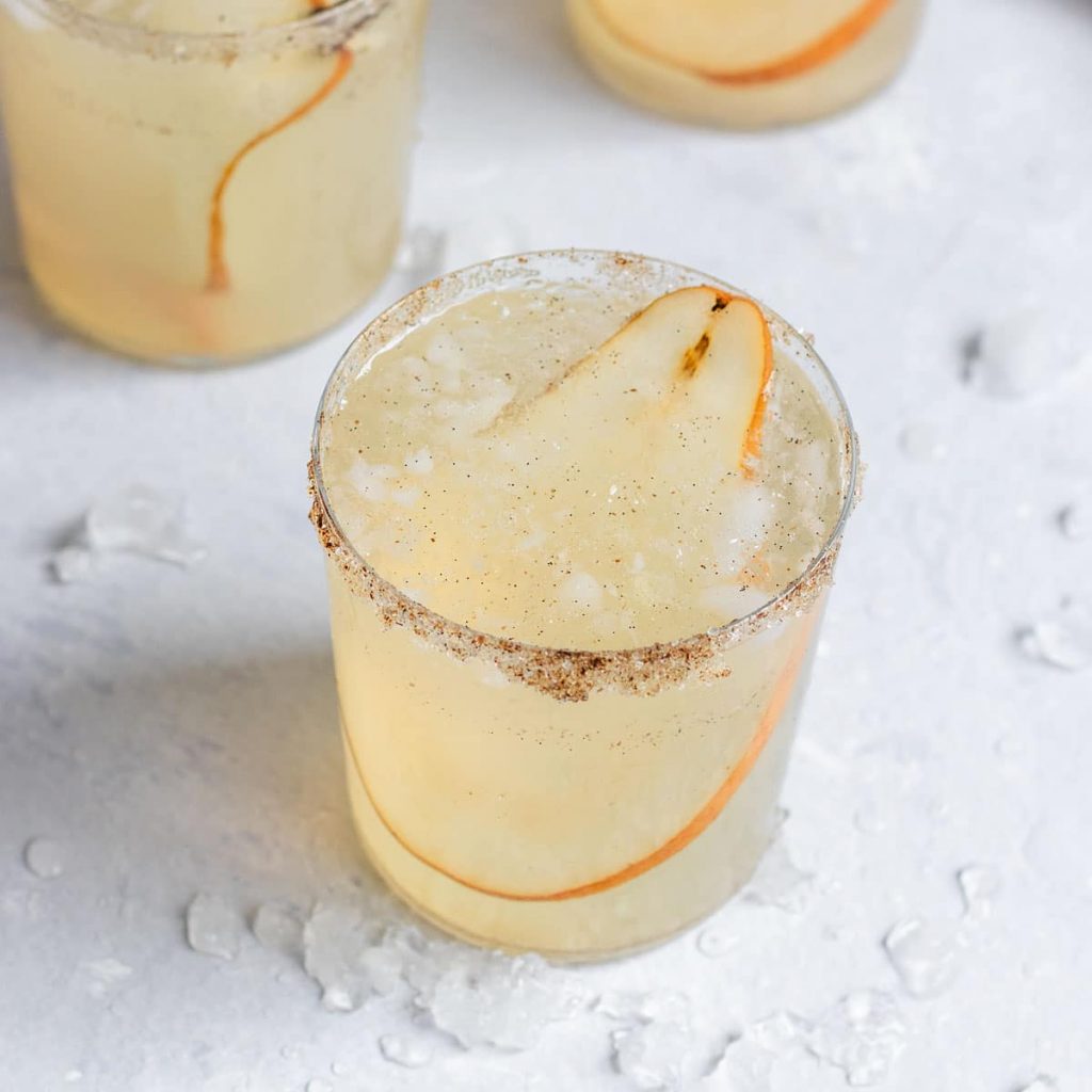 15 Best Pear Cocktails to Try this Season