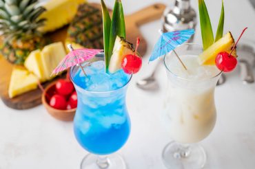 13 Best Hawaiian Cocktails to Make