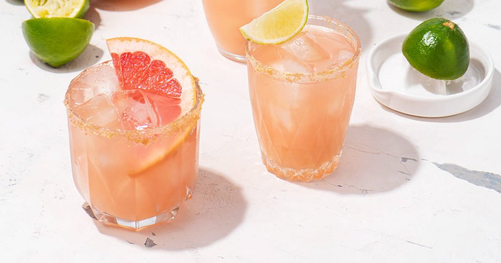 9 Cozy Maple Syrup Cocktail Recipes to Sweeten Your Spirits