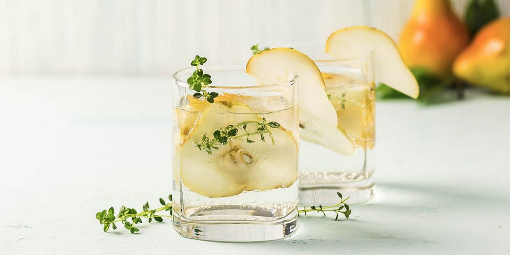 15 Best Pear Cocktails to Try this Season