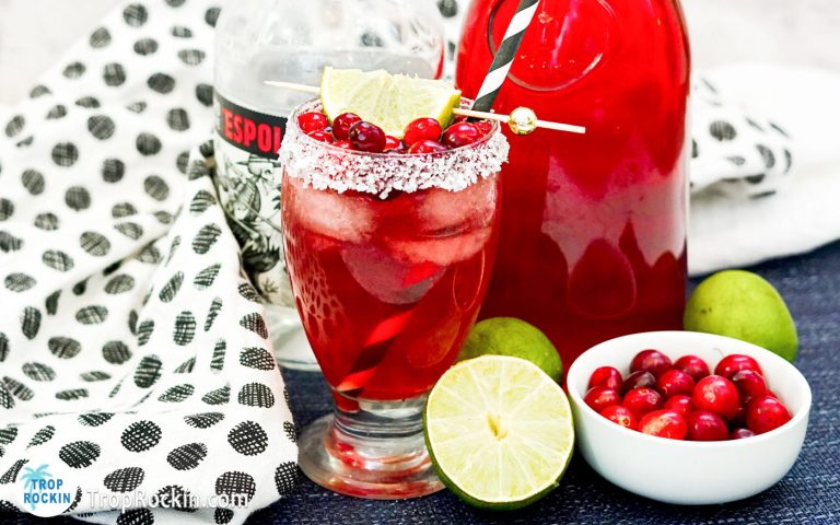 9 Best Christmas Tequila Cocktails to Make