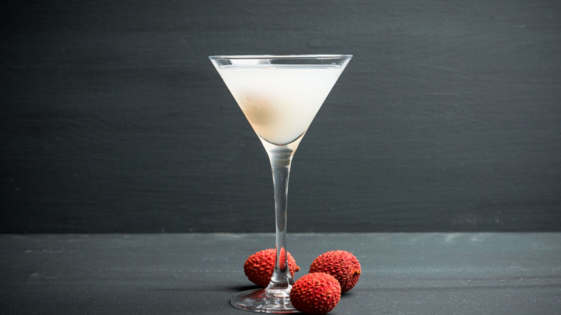 10 Best Lychee Cocktails to Drink
