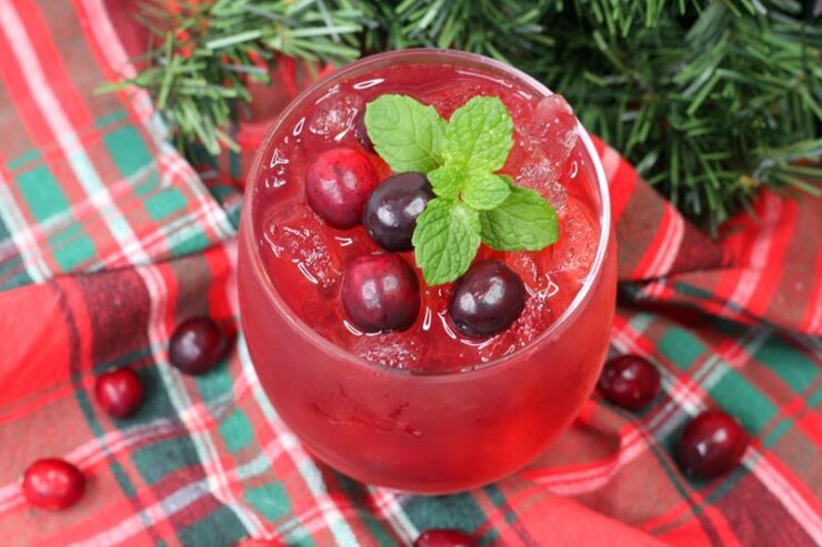 9 Best Christmas Tequila Cocktails to Make
