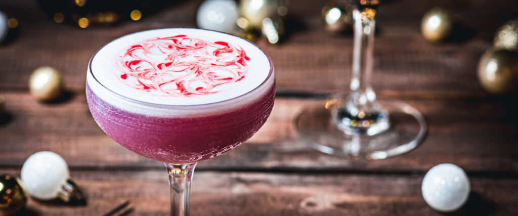 18 Best Winter Gin Cocktails to Drink This Season