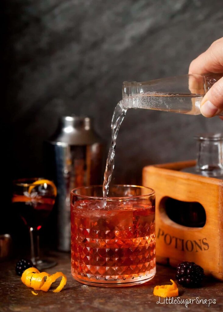 18 Best Winter Gin Cocktails to Drink This Season