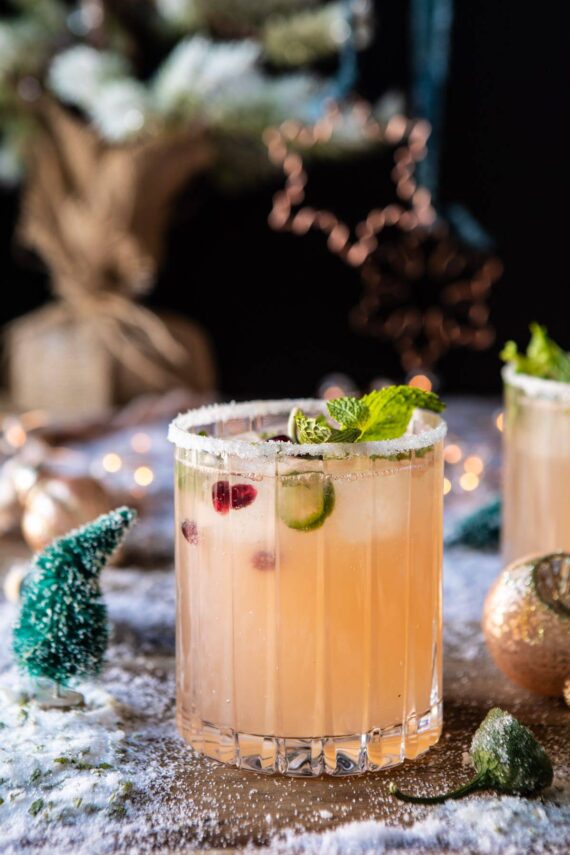 17 Best Christmas Cocktails With Vodka