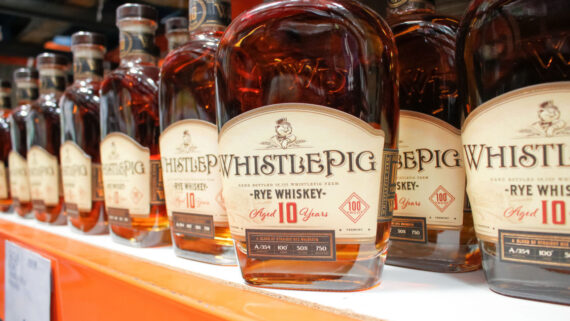 17 Different Types of Whiskey Explained