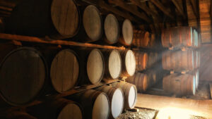 35 Whiskey Terms: A Complete Glossary in 2026 - MyBartender