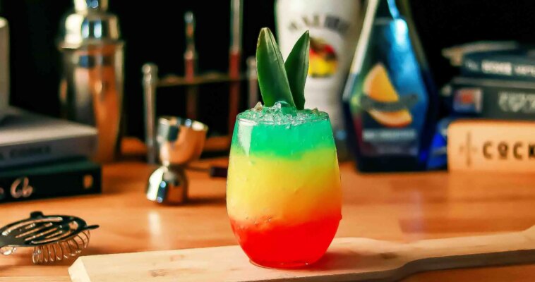 10 Best Layered Cocktails to Drink