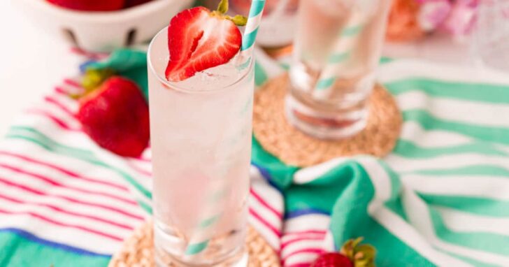 15 Best Rosé Cocktails to Drink