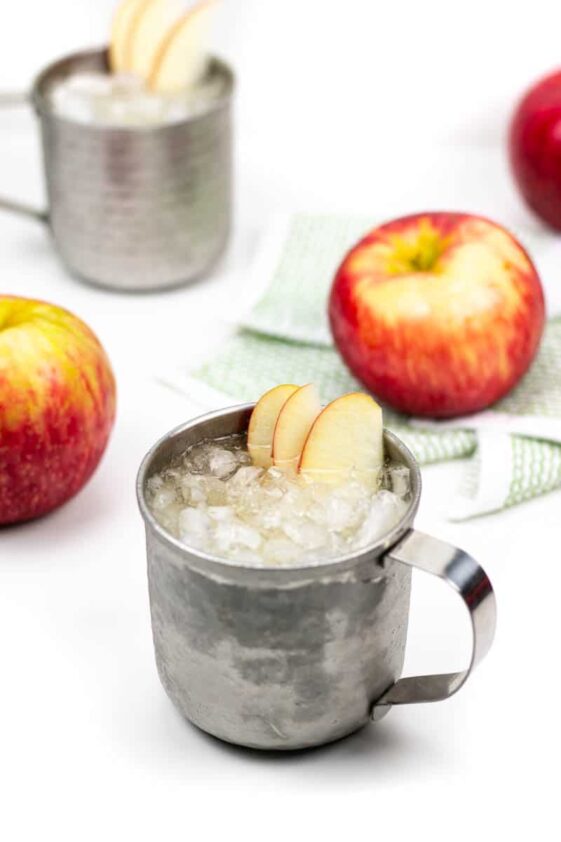 11 Best Applejack Cocktails to Drink in 2023 - MyBartender
