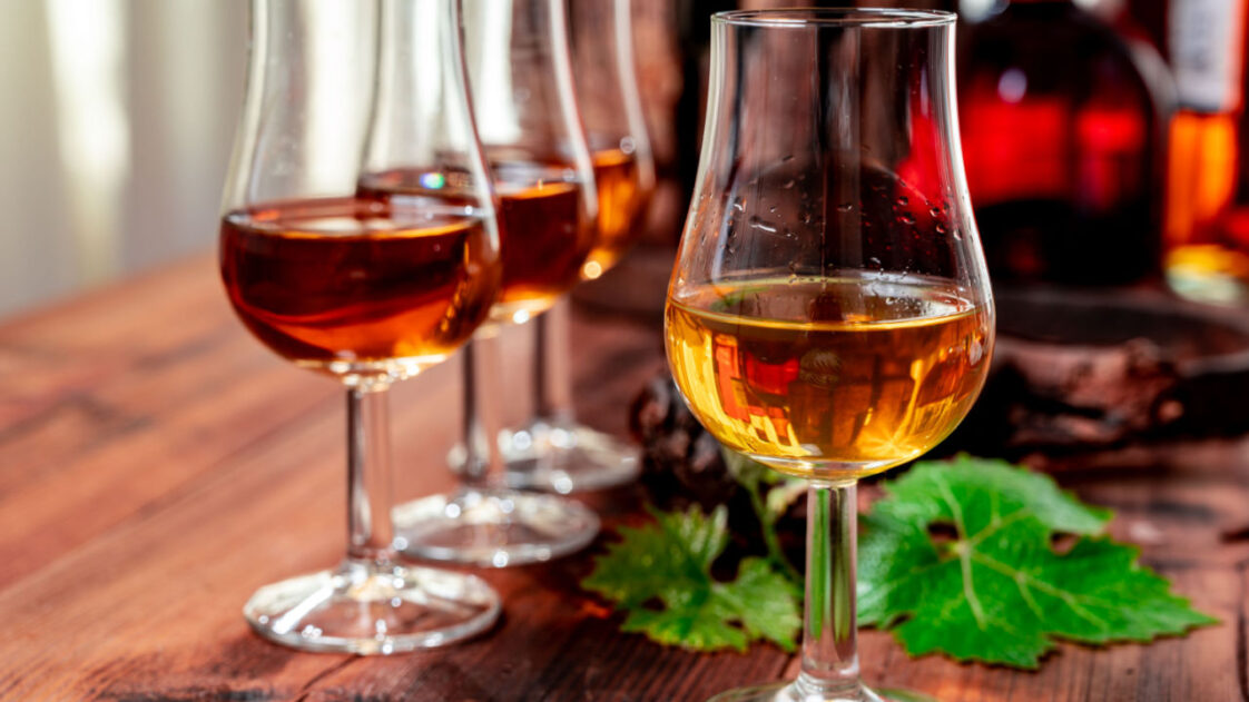 10 Types of French Liquor You Have to Try - MyBartender