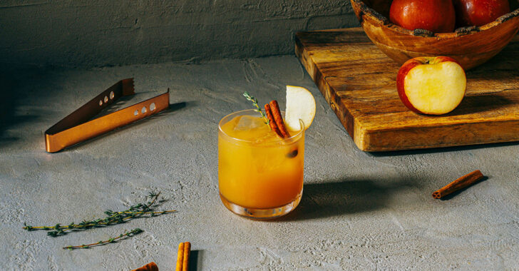 14 Best Crown Apple Cocktails to Drink in 2023 - MyBartender