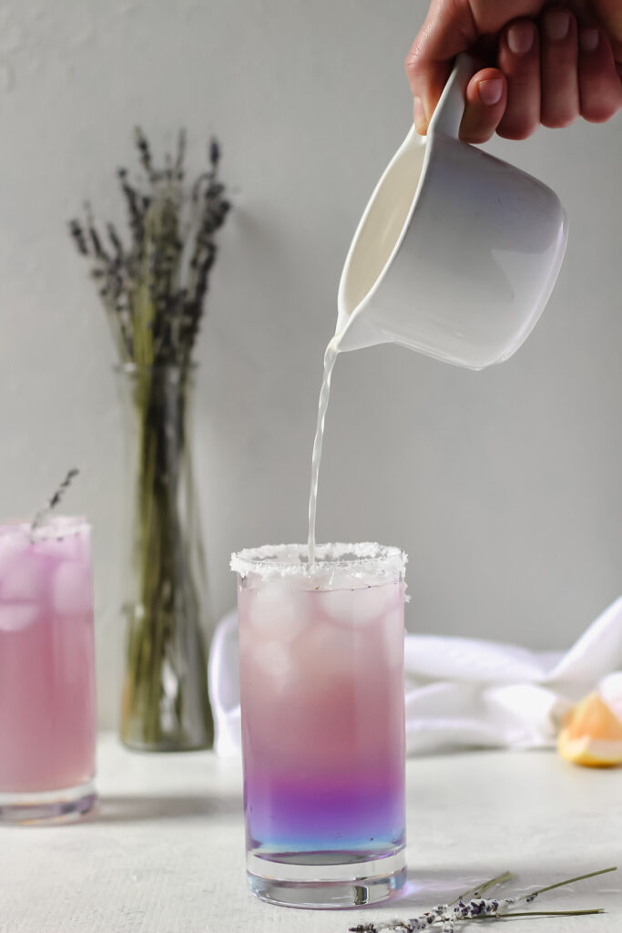 13 Best Lavender Cocktails to Drink