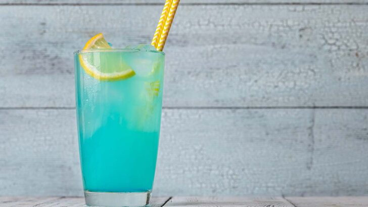 10 Best Blue Cocktails to Drink