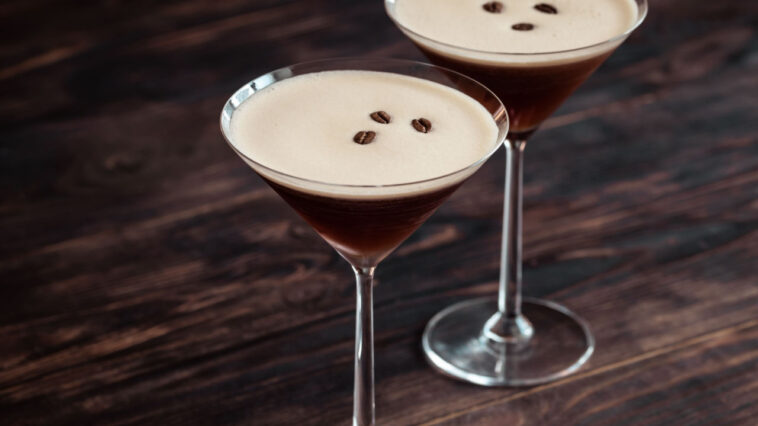 4 Best Disaronno Cocktails to Drink - MyBartender