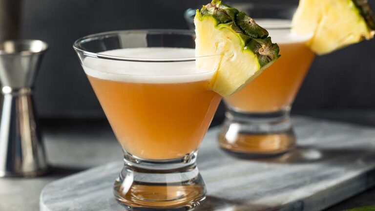 10 Best French Cocktails to Drink