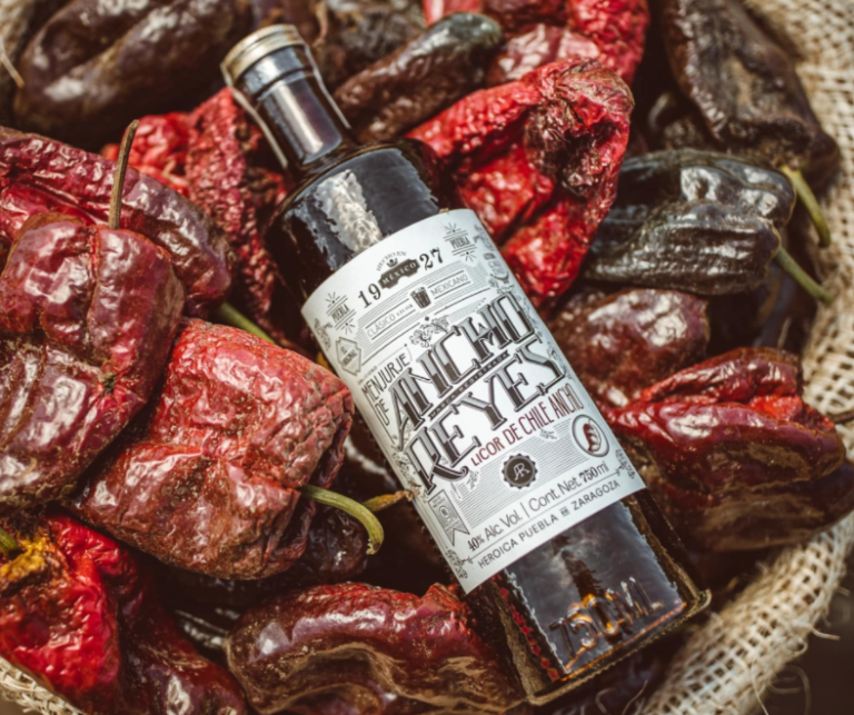 15 Best Spicy Liquors to Drink