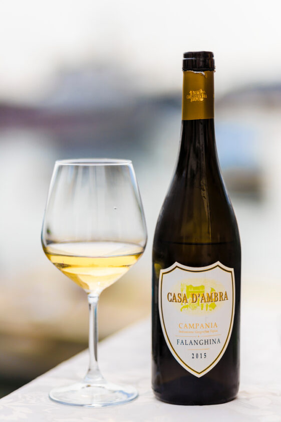 14 Best Italian White Wines to Drink