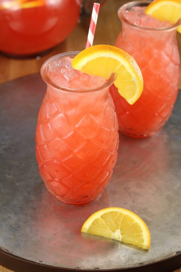 6 Best Hawaiian Punch Cocktails to Drink