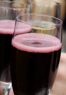 12 Best Sparkling Red Wines to Try