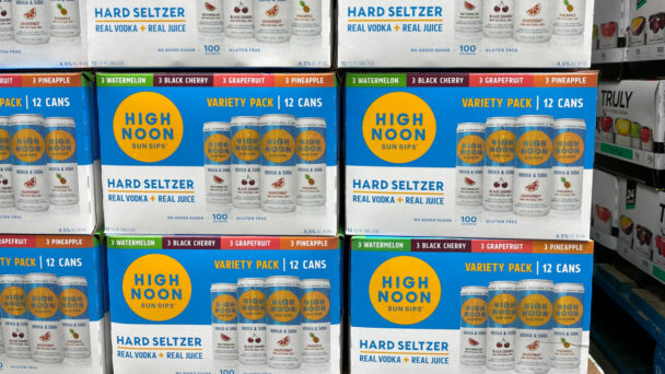 4 Best High Noon Tequila Seltzer Flavors to Try