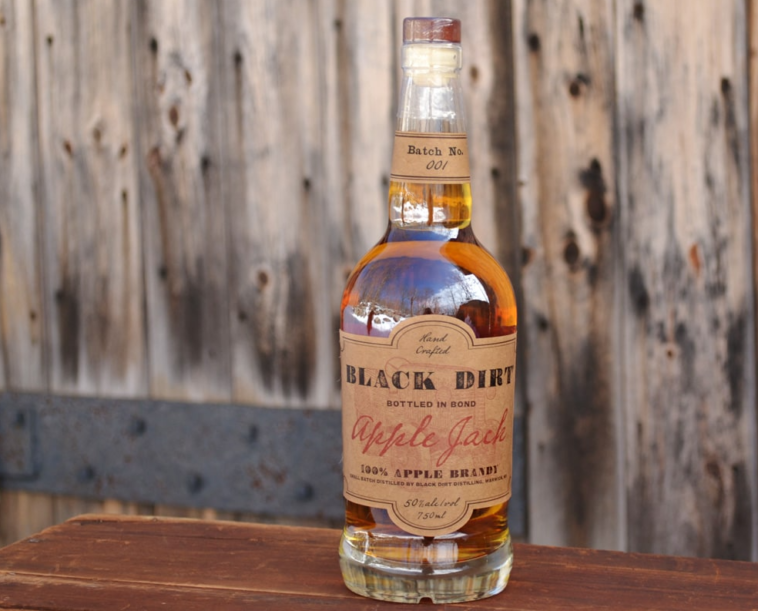 13 Best Apple Brandies to Drink