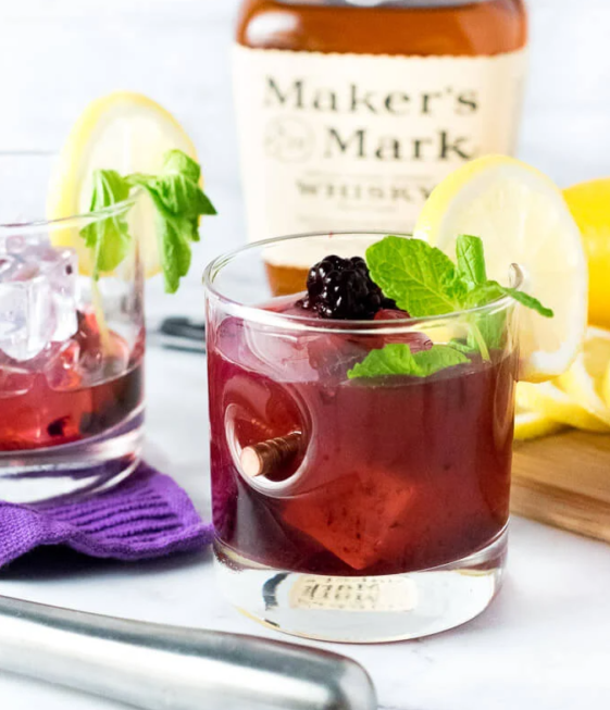 13 Best Southern Cocktails to Drink