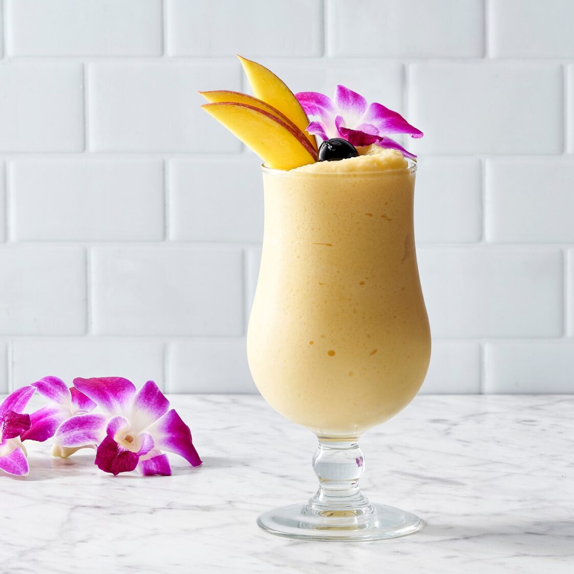 10 Best Frozen Mango Cocktails to Make
