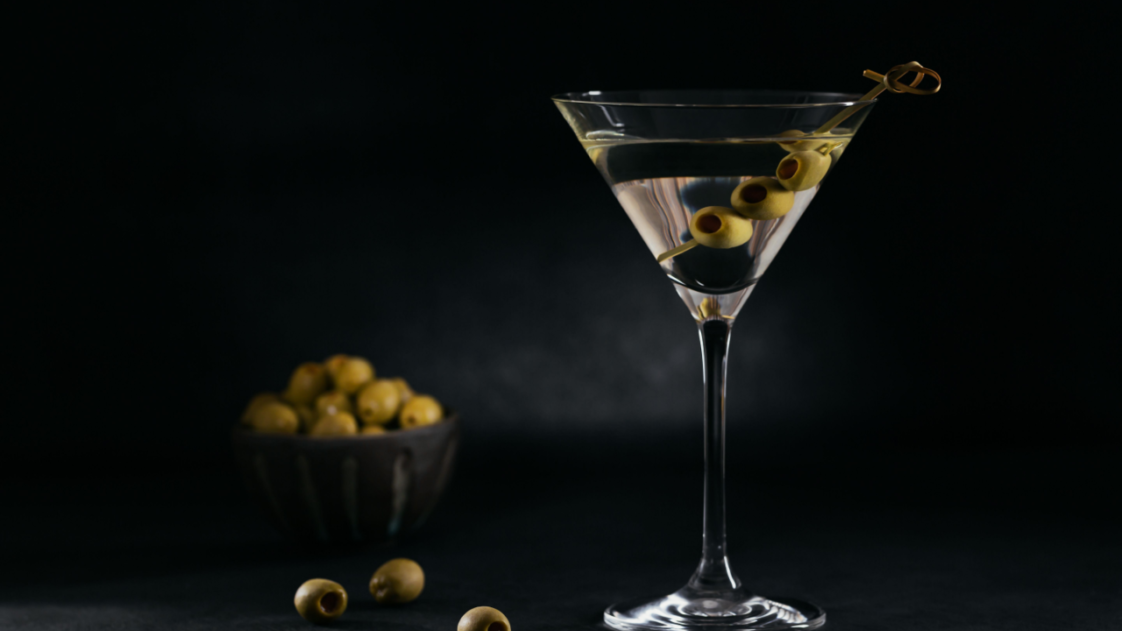 Nick and Nora Dry Martini Recipe and Instructions - MyBartender