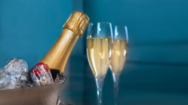 18 Best Sweet Champagnes to Drink