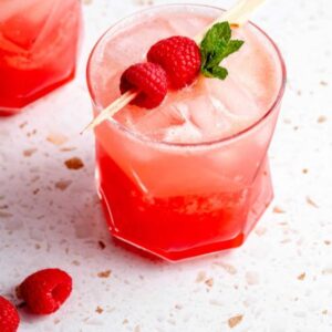 8 Best Raspberry Mocktails to Drink