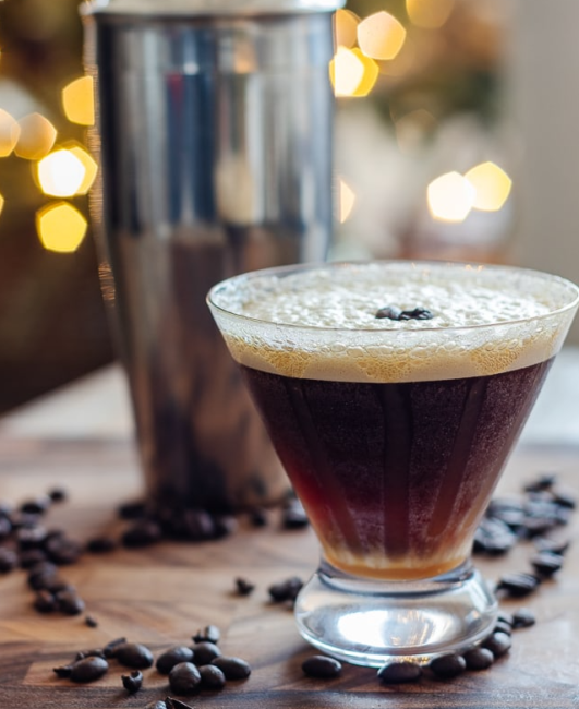 12 Best Fall Martinis to Make