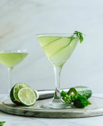 12 Best Elderflower Vodka Cocktails to Try