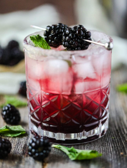 13 Best Blackberry Mocktails to Try