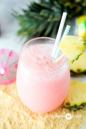 10 Best Tropical Mocktails to Try