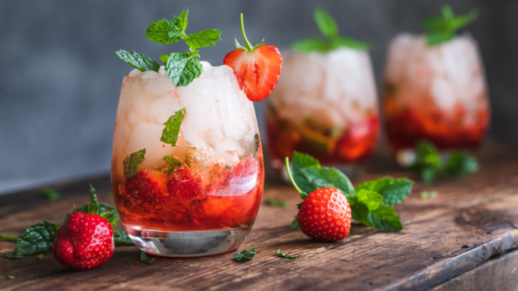 10 Best Strawberry Mocktails to Make