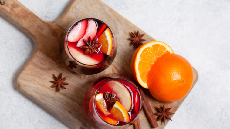 15 Best Big Batch Cocktails to Drink