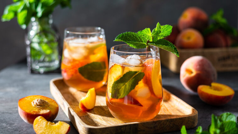 9 Best Drinks to Mix With Absolut Peach