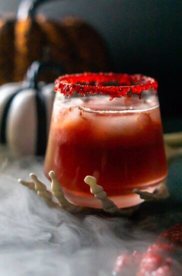8 Best Zombie Themed Cocktails to Try