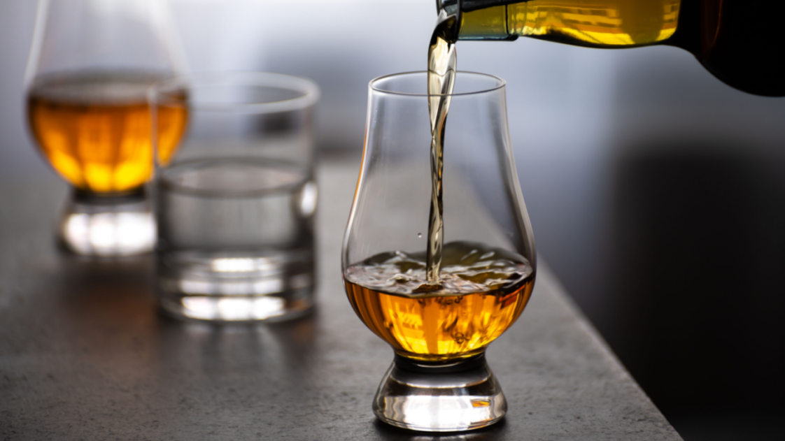 15 Best Non-Chill Filtered Bourbons to Drink