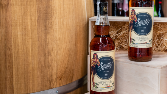 14 Best Drinks to Mix With Sailor Jerry