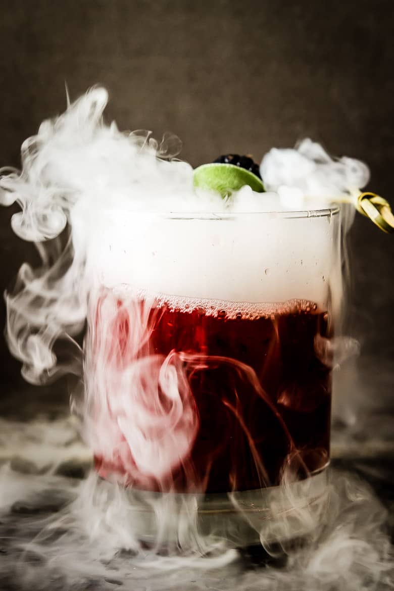 10 Best Dry Ice Cocktails to Drink