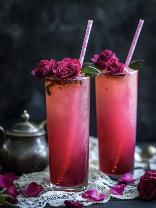 9 Best Pink Mocktails to Drink