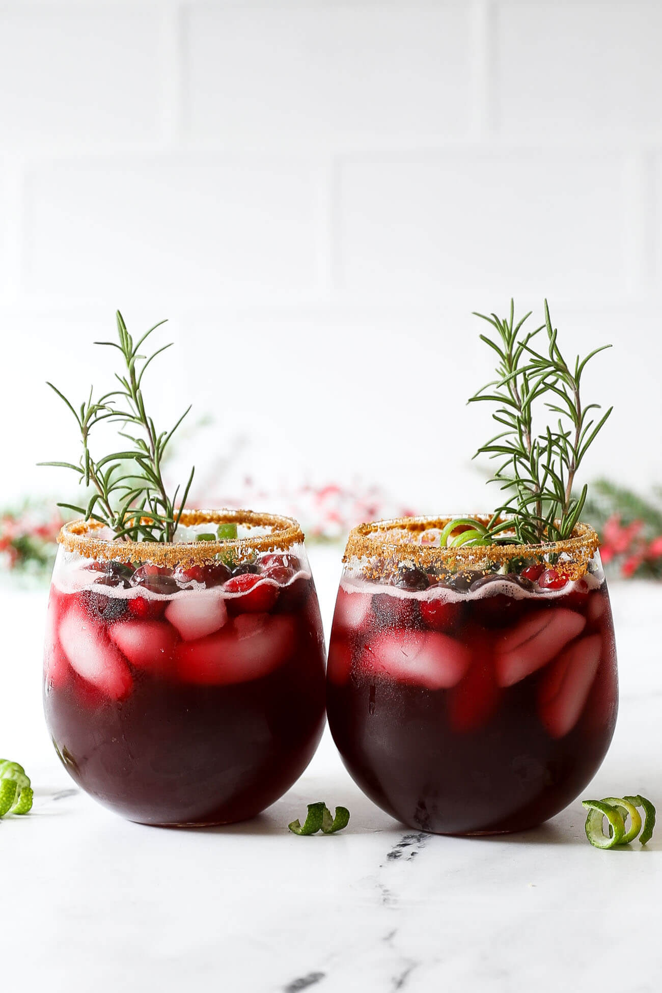 10 Best Christmas Gin Cocktails to Make - MyBartender