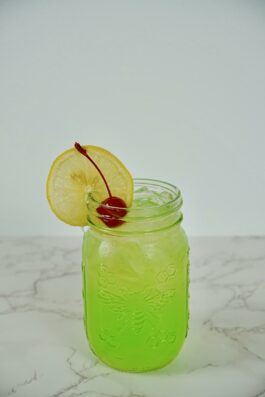 Get Lucky Lemonade: A Bright and Fruity Party Drink That Pops